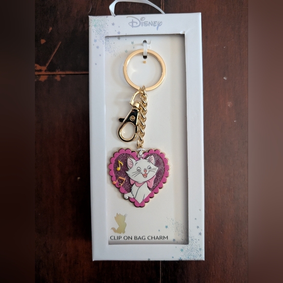 Disney | Accessories | Disney Aristocats Marie Clip On Bag Charm ...